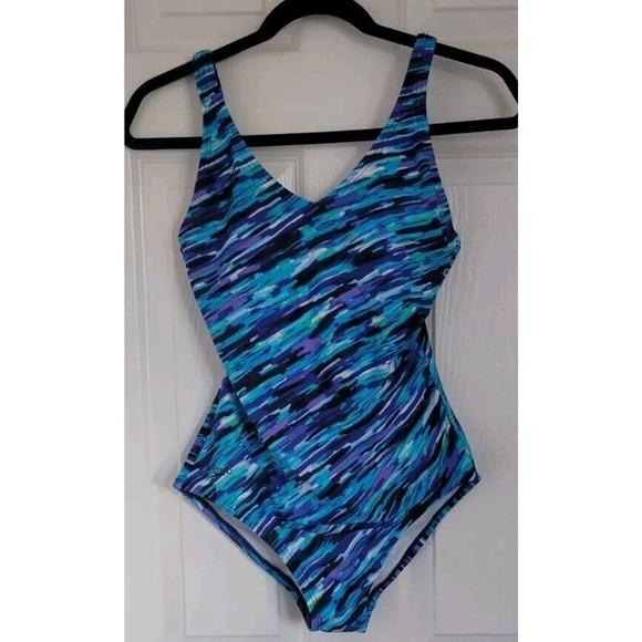 Speedo | Swim | Speedo Womens Size 6 Athletic One Piece Swimsuit Blue ...